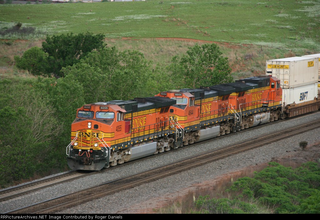 BNSF 4055